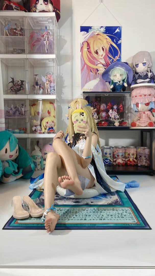 白栎Shirly bilibili cos全部写真图包及视频资源合集下载[持续更新] – 风之领域