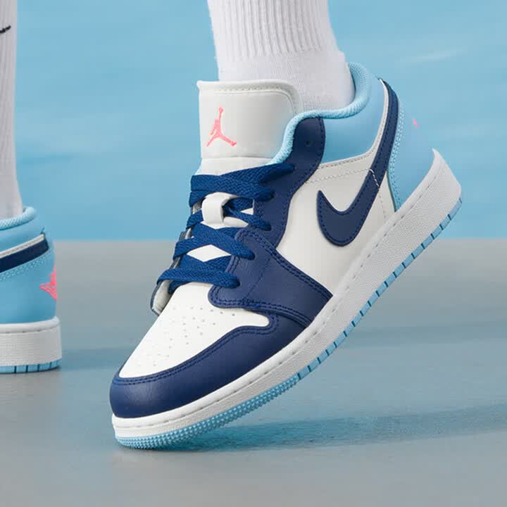 耐克（NIKE）休闲鞋女鞋2025冬季新款运动鞋Air Jordan 1 AJ1篮球鞋553560-1 553560-149帆白/冷蓝 35. ...
