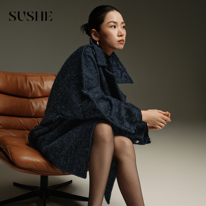 束皙SUSHE 绒曜 率性香风 镂空网纱织银丝立体袖风衣领休闲外套冬 剪梦蓝 L【图片 价格 品牌 报价】-京东