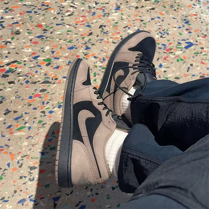 耐克（NIKE）男女同款篮球鞋25秋冬Air Jordan 1舒适柔软运动复古IB7109-005 IB7109-005/棕黑色 44.5 ...