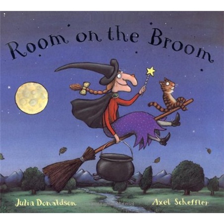 Room on the Broom (vol 3) 女巫扫帚排排坐(聪明豆绘本系列)
