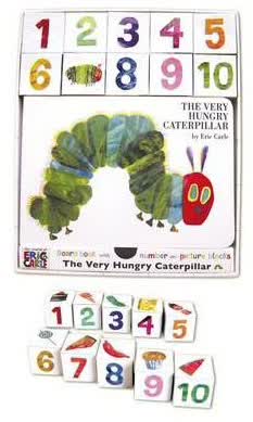 The Very Hungry Caterpillar (Board Book and Block Set) 饥肠辘辘的毛毛虫(纸板书和积木)