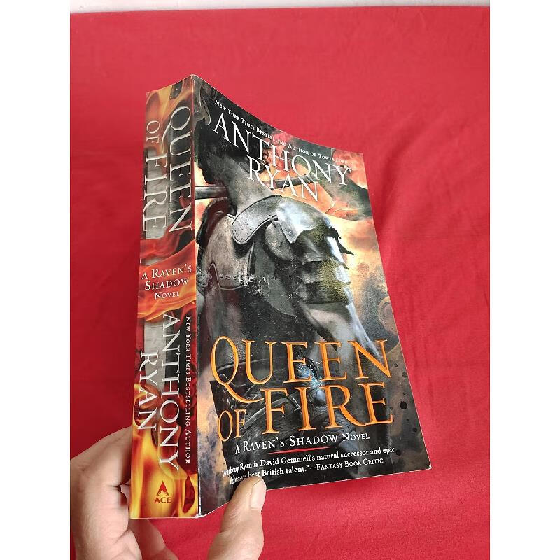 Queen of Fire..... (小16开 )【详见图】