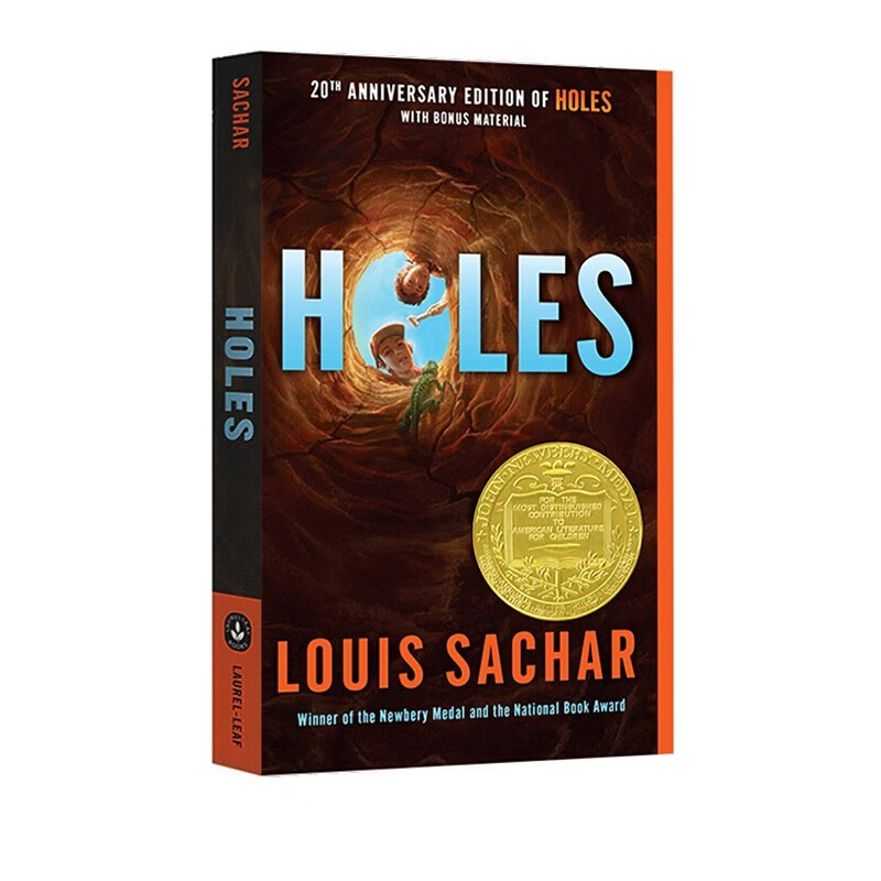 预售 Holes 别有洞天/寻宝小子 1999年纽伯瑞金奖英文原版小说 Louis Sachar路易斯萨奇尔 电影同名读物 青少年儿童文学获奖图书