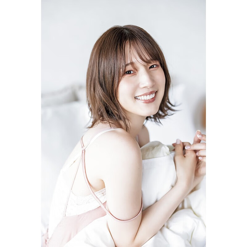 现货 日文原版 内田真礼フォトブック まあやドキ 集英社 画册画集写真摄影集艺术书籍