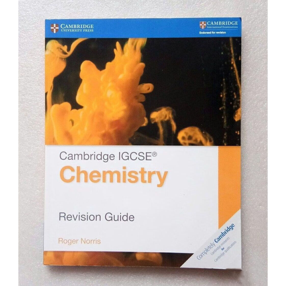 Cambridge IGCSE Chemistry Revision Guide 全彩纸质书