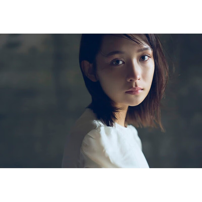 预售 日文原版 畑芽育 1st写真集 KADOKAWA 畑芽育 画册写真摄影集艺术书籍